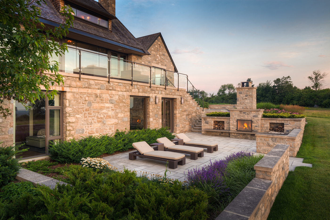 How to Choose the Best Spot in Your Yard for a Patio